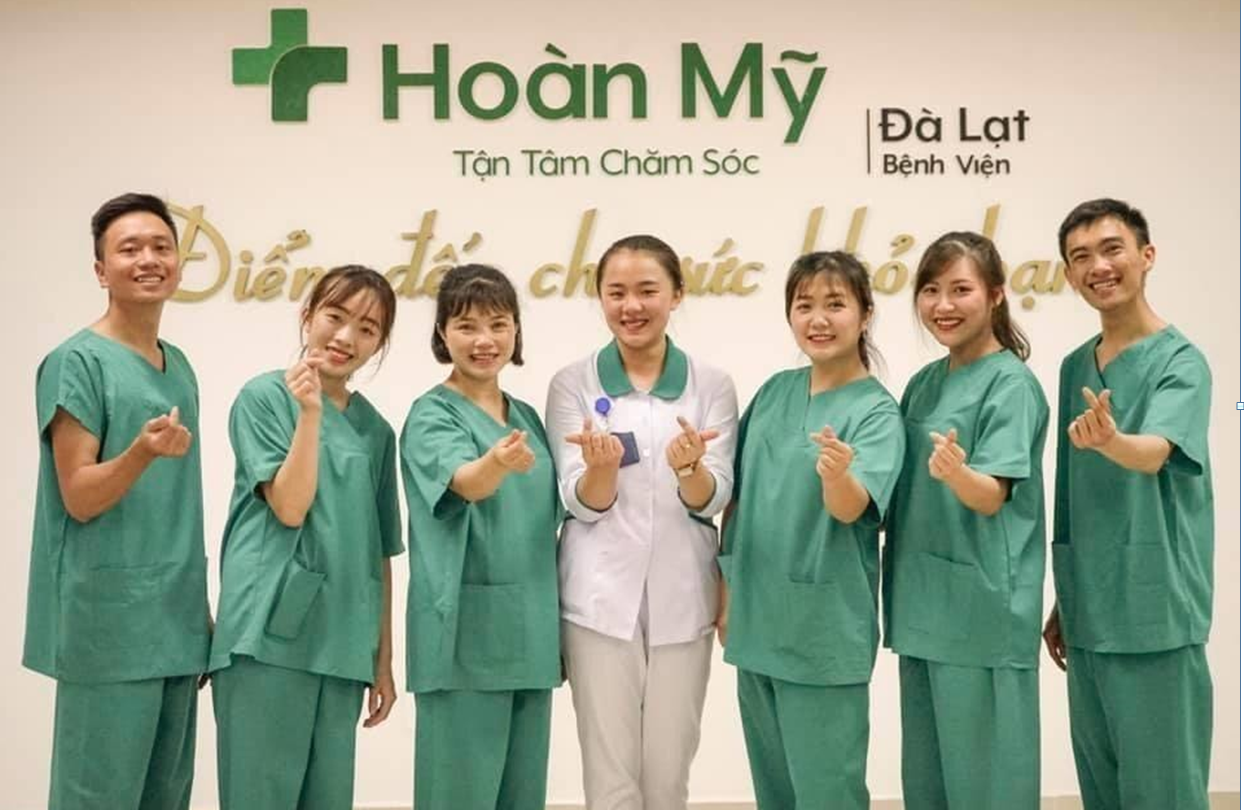 BÀI DỰ THI MS49: ĐIỀU DƯỠNG – NGHỀ LAU MỒ HÔI, NỞ NỤ CƯỜI